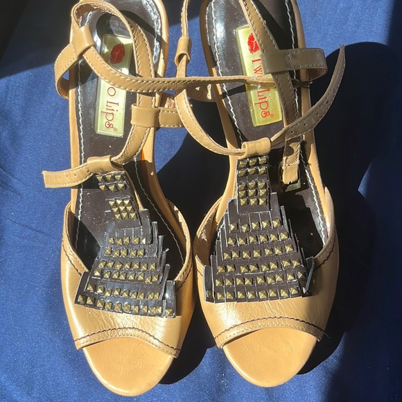 Two Lips | Shoes | Two Lips Beautiful Heels | Poshmark